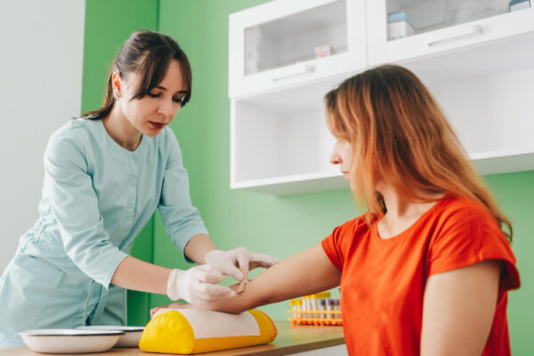 Hematocrit (HCT) Blood Test: What It Means to Get High or Low Results ...